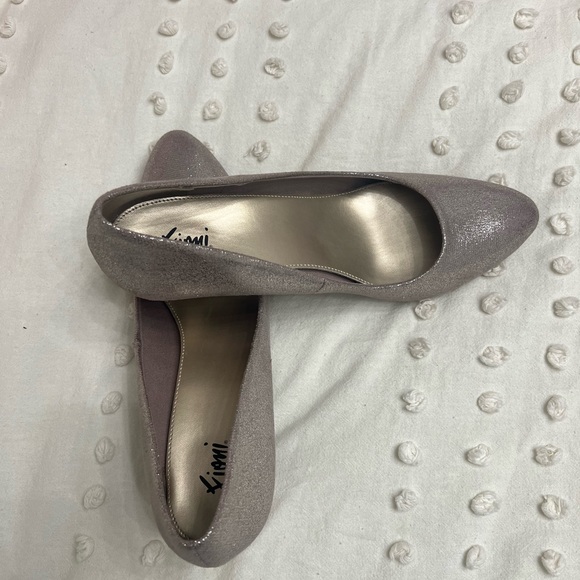 FIONI Clothing | Shoes | Fioni Lively Champagne Kitten Heel | Poshmark
